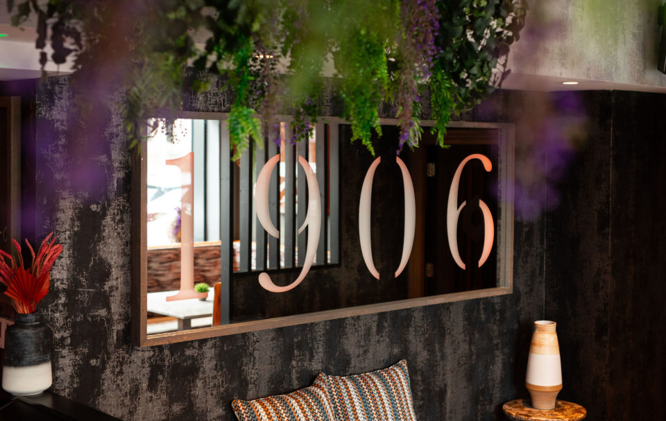 Book Table | Royal Hotel | A la Carte Menu | Accommodation & Dining